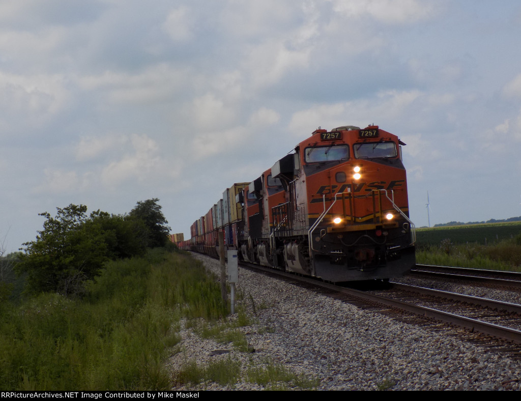 BNSF 7257